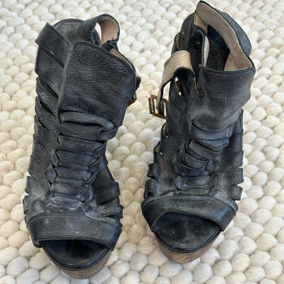 Freebird by Steven | Shoes | Freebird By Steven Black Strappy Leather ...